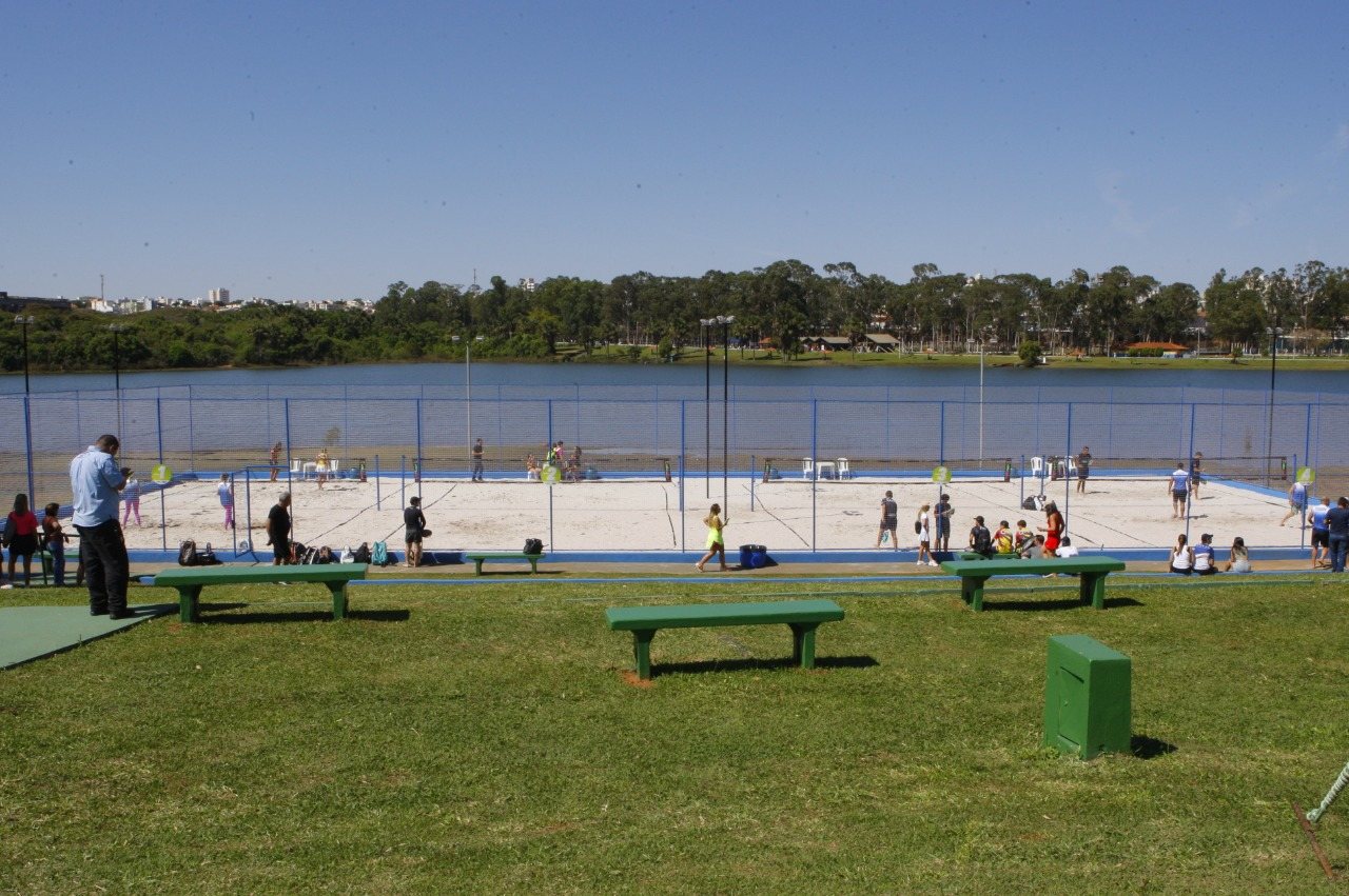 Prefeitura inaugura Arena Beach Tennis no Parque do Sabiá – Portal da ...